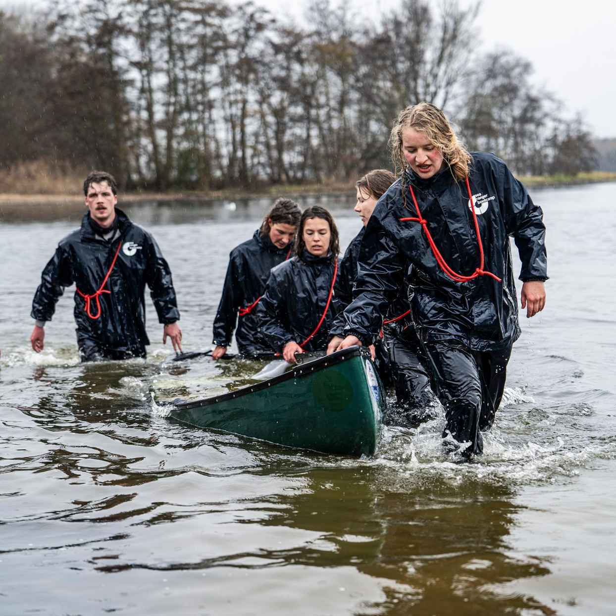 Sea Rangers retten die Ozeane - und pflanzen Seegras